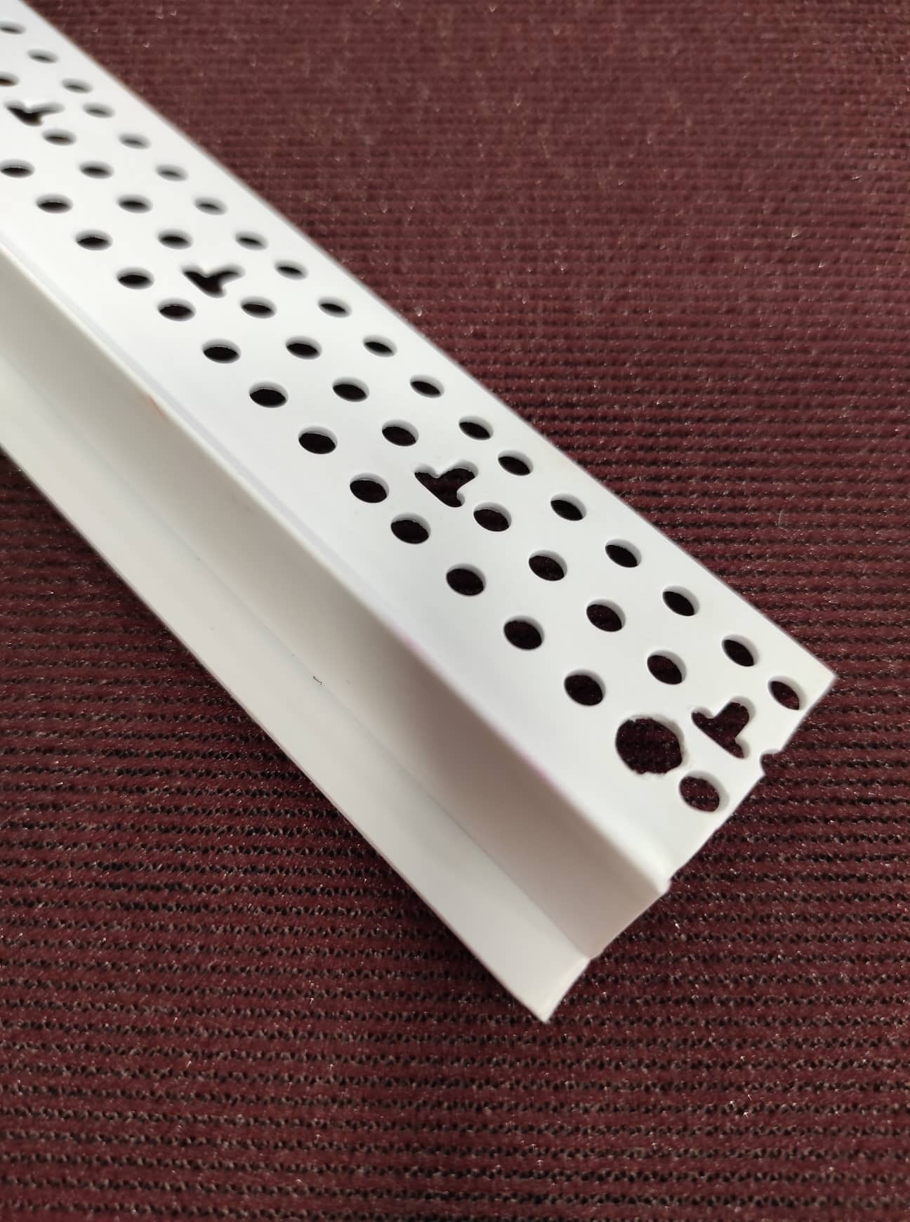 PVC "Z" profilis GKP sandūroms su kt. paviršiais 6mm 305cm| PROTEKTOR 37814